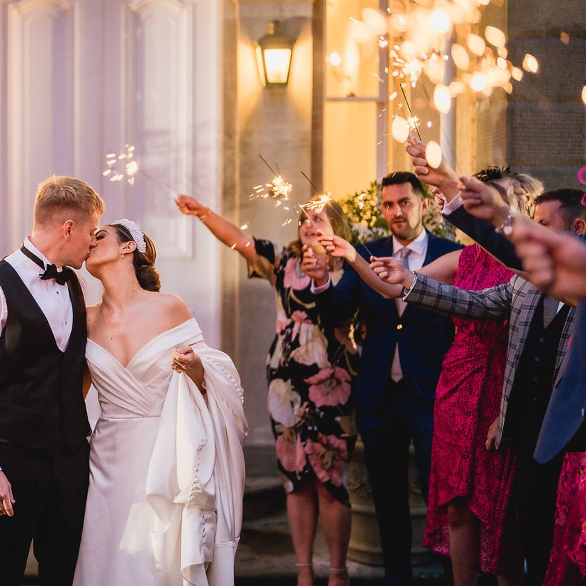 Lewis Fackrell Photography | Wedding Photographers in Gloucestershire