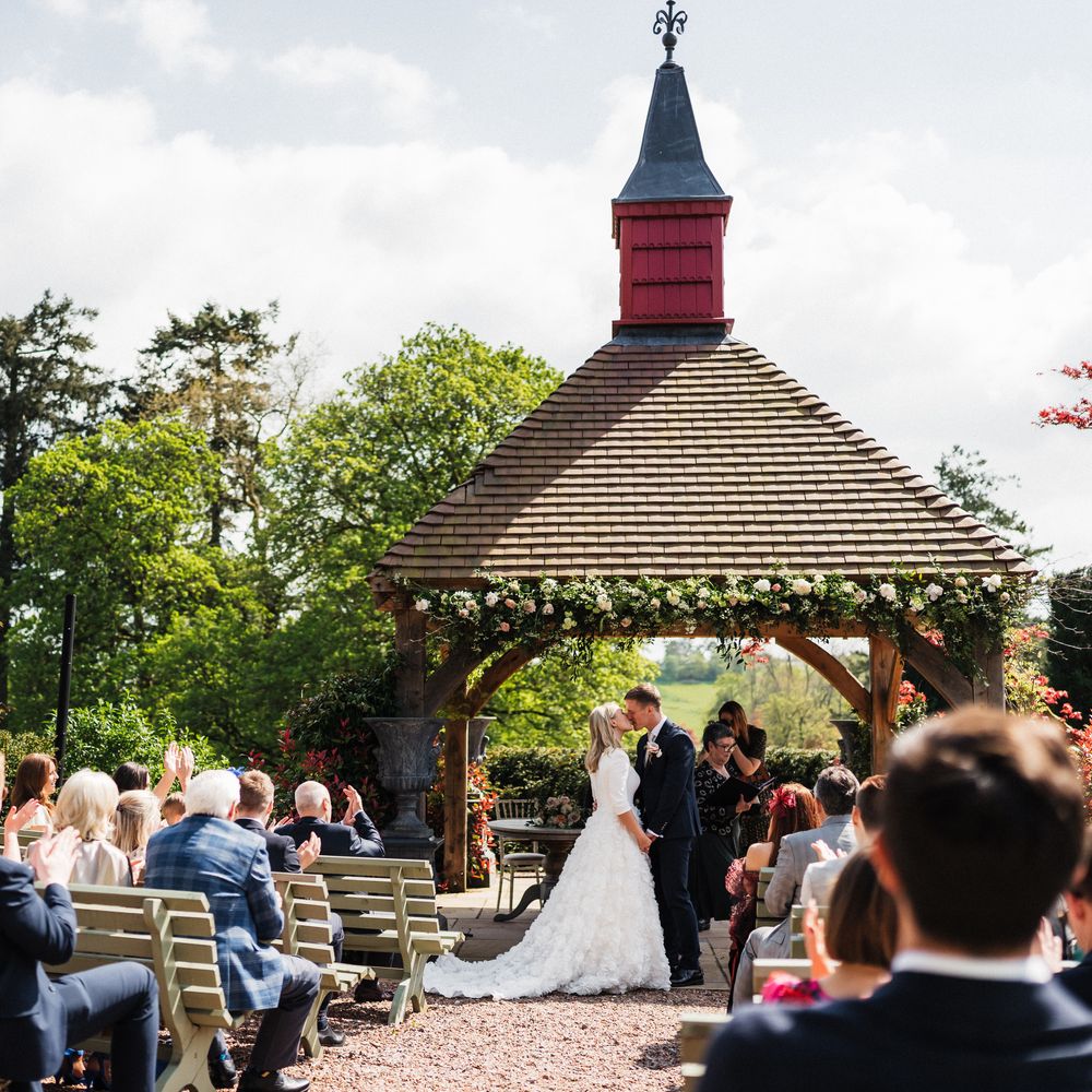 Huntsham Court | Wedding Venues in Devon | Rock My Wedding