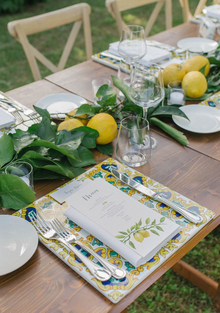 Lemon wedding | Honestweddingadvice.com