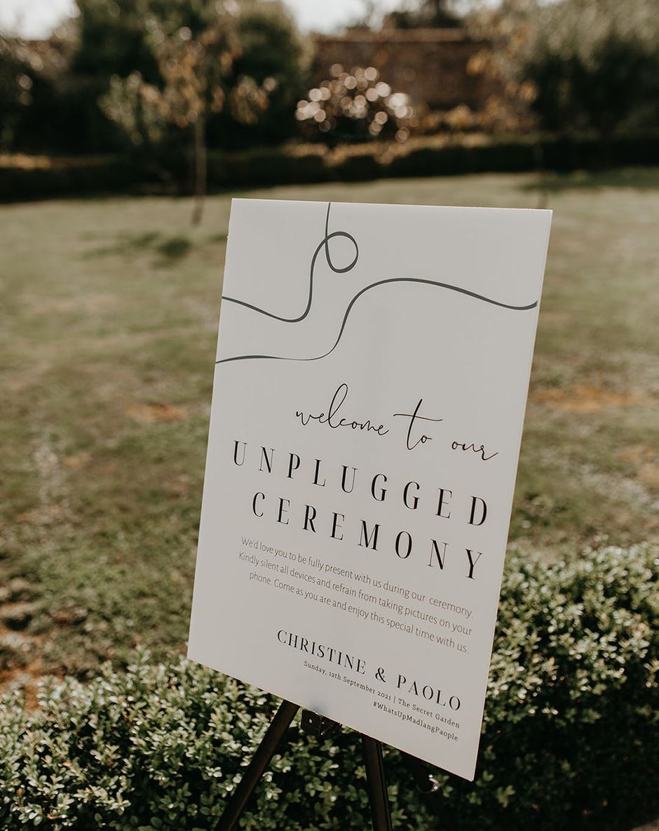What Is An Unplugged Ceremony? Everything You Need To Know