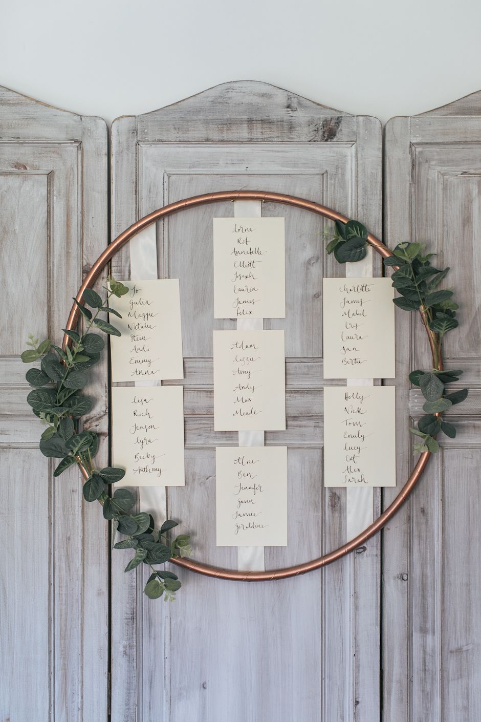 Hula Hoop Table Plan DIY Tutorial {Make Your Own for £30}