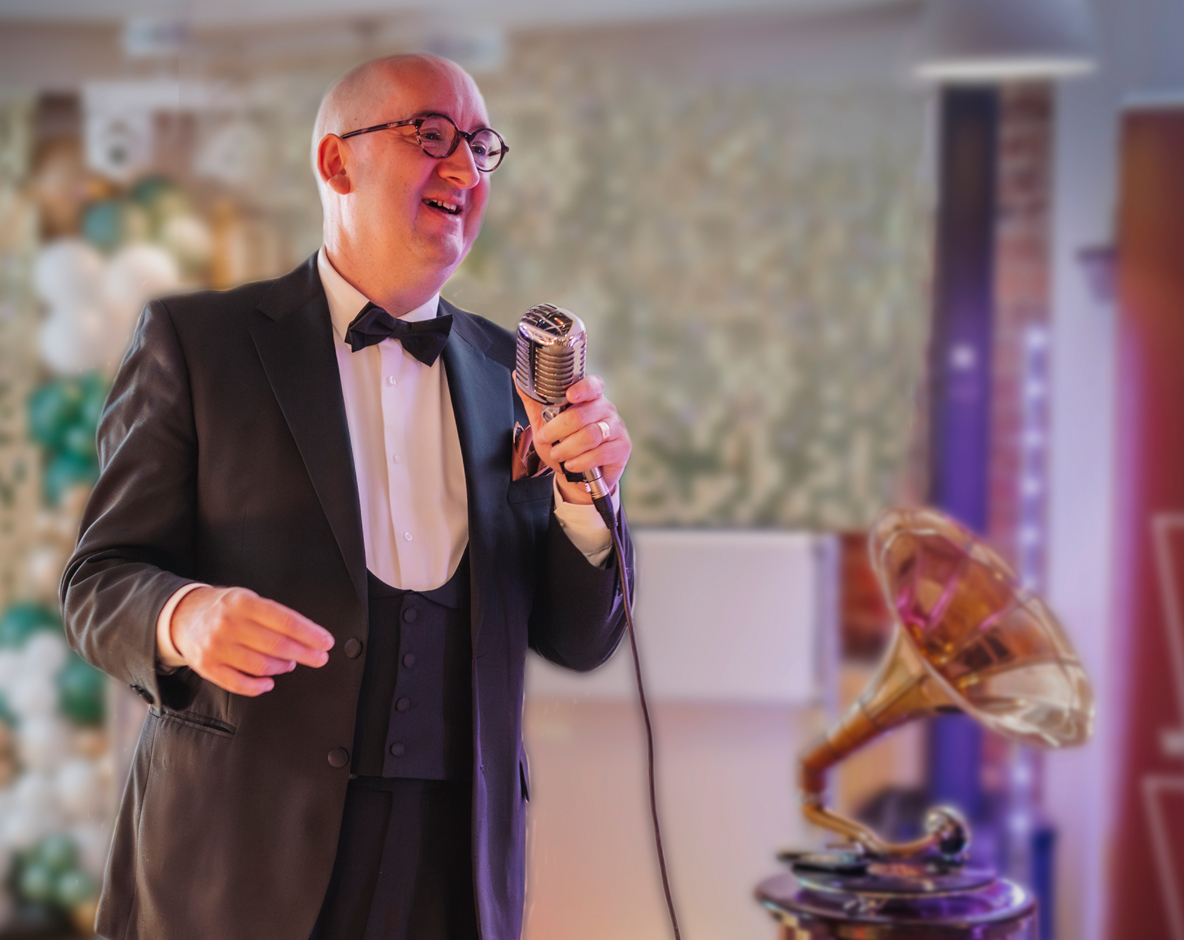 Simon Partridge - The Vintage Singer